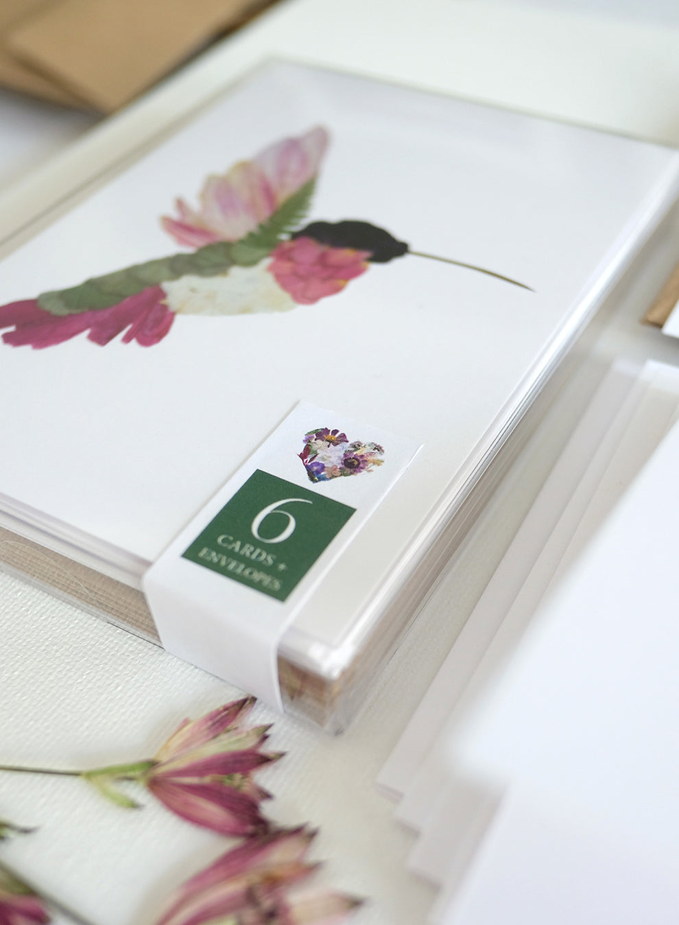 Mixed Pack, Garden Pollinator Friends, Pressed Flower, Note Card Set – Seek and Bloom Creative Co.